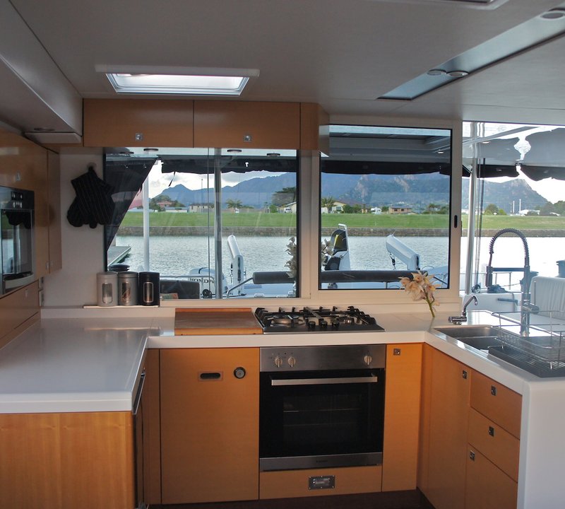 TOHORA Yacht Charter Details, Nautitech | CHARTERWORLD Luxury Superyachts